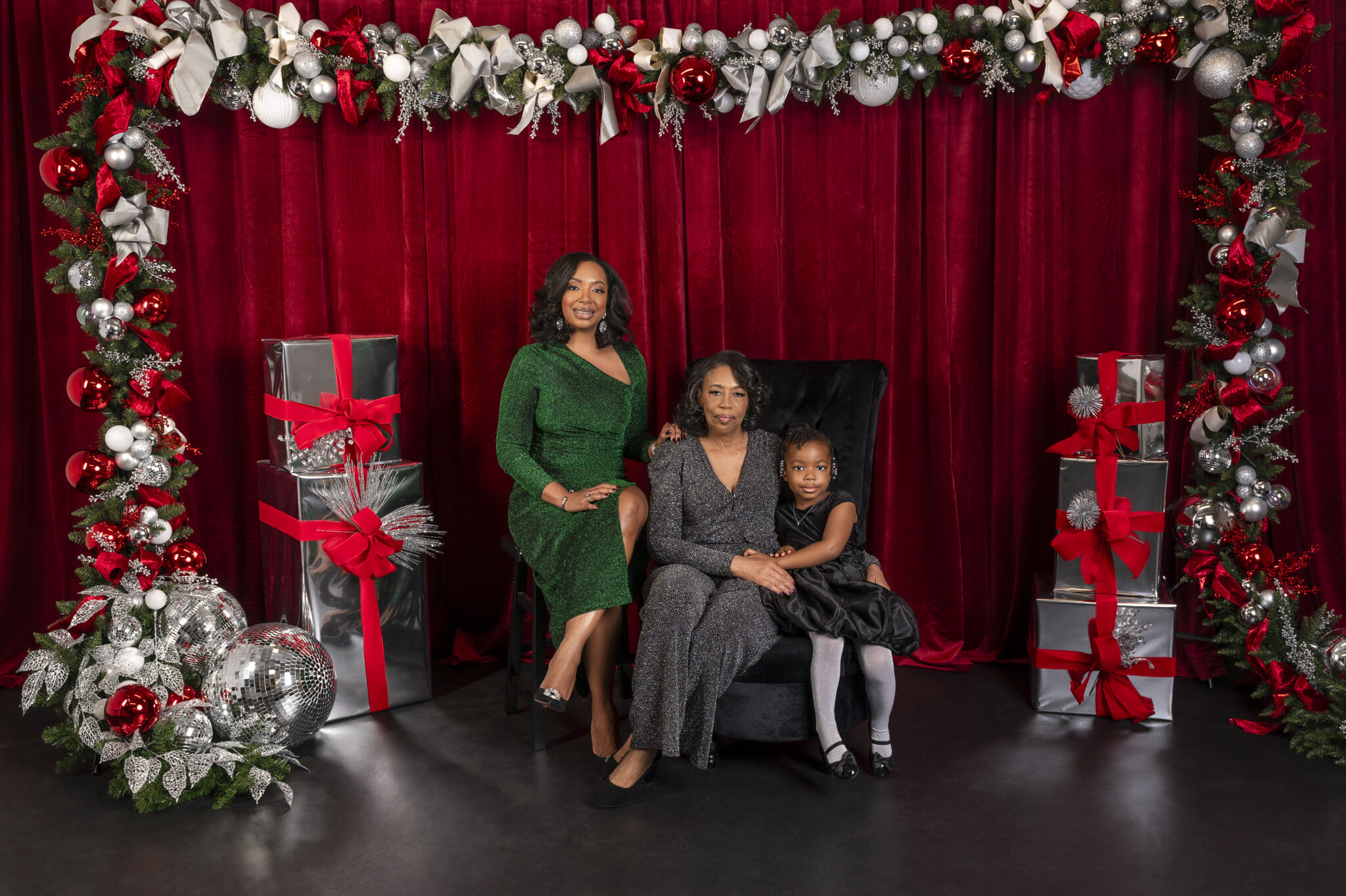 Christmas Mini Sessions - Alexandria, VA Photo Studio
